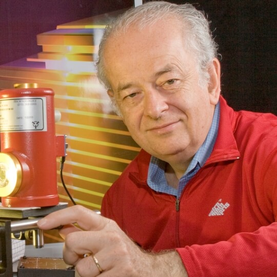 Capasso awarded honorary doctorate from Université Paris Diderot